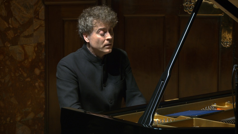 Paul Lewis, Wigmore Hall review - Schubert sonatas revisited | The Arts ...
