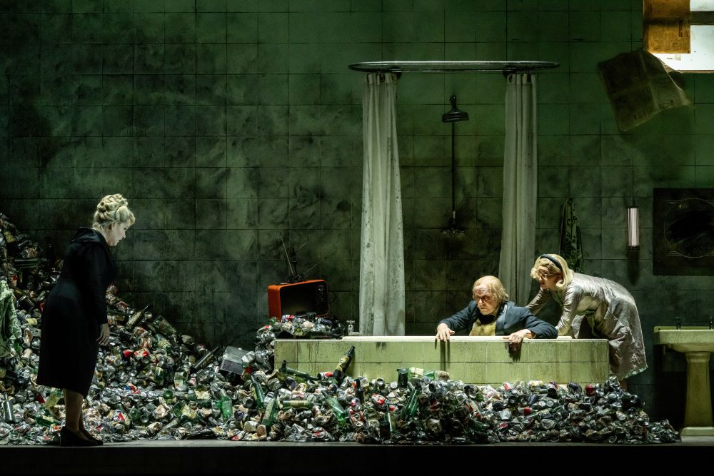 Semele, Royal Opera review - unholy smoke | The Arts Desk