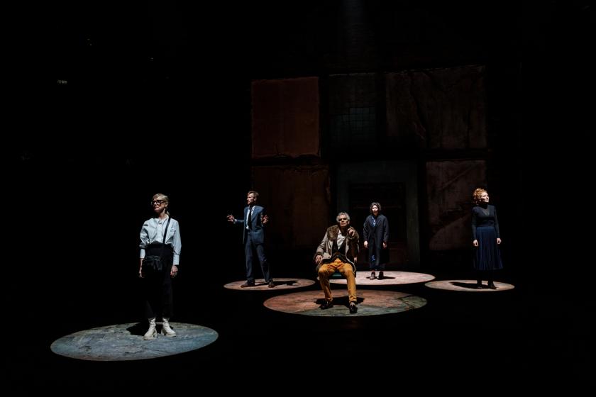 Nachtland, Young Vic review - German black comedy brings uneasy humour ...